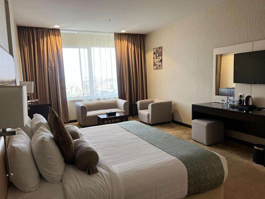 Premier Room – Ark Touring